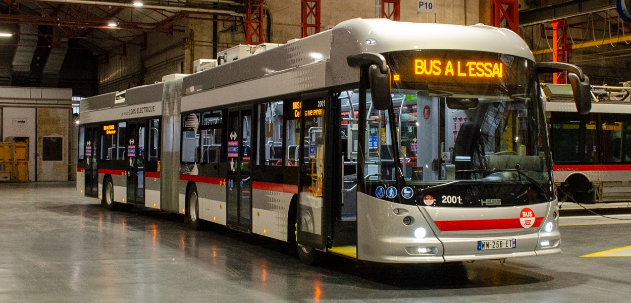 Trolleybus nouvelle génération 100 % électrique - Mobiles